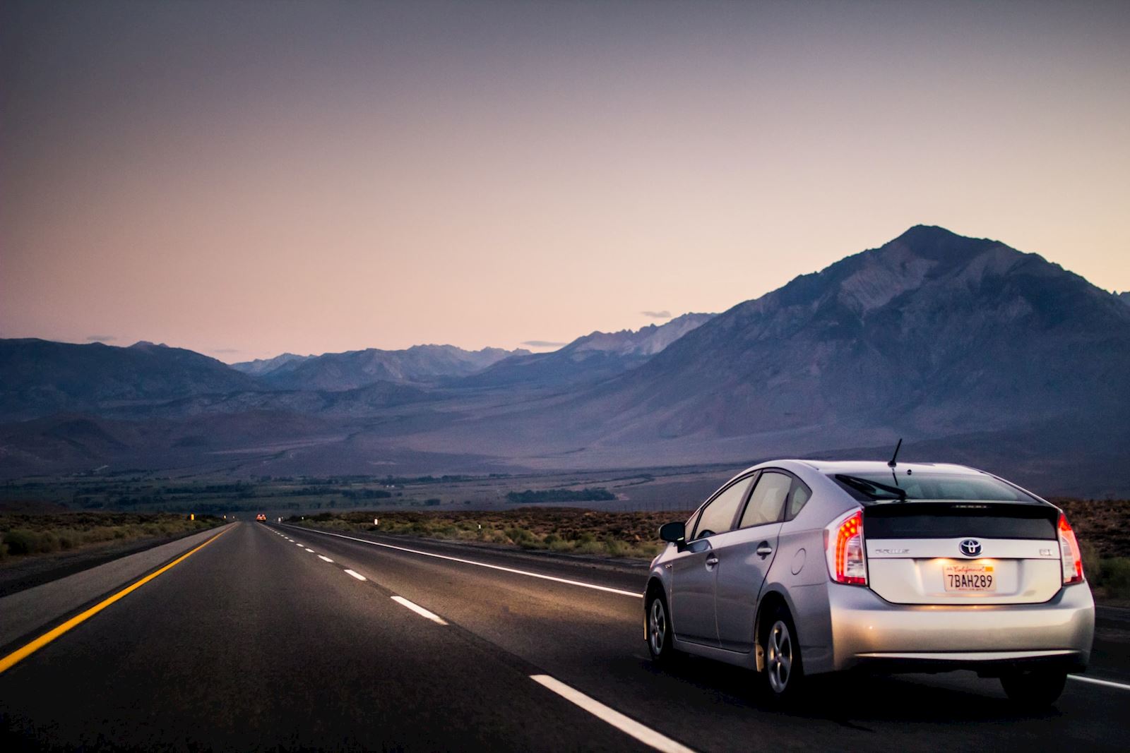 How Do You Reset The Oil Maintenance Light On A 2010 Toyota Prius 